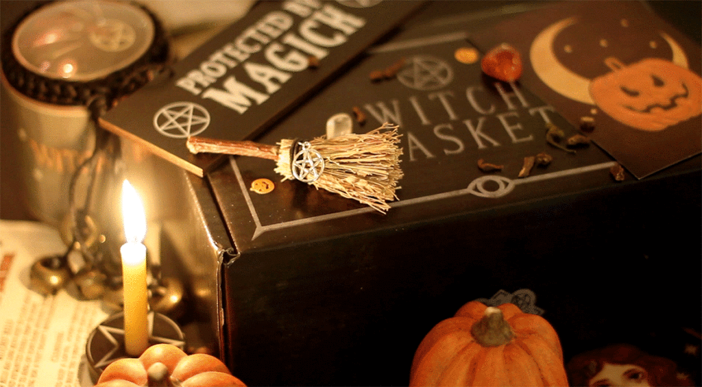 WITCH CASKET OCTOBRE 2021 ⋆ Juste Sublime